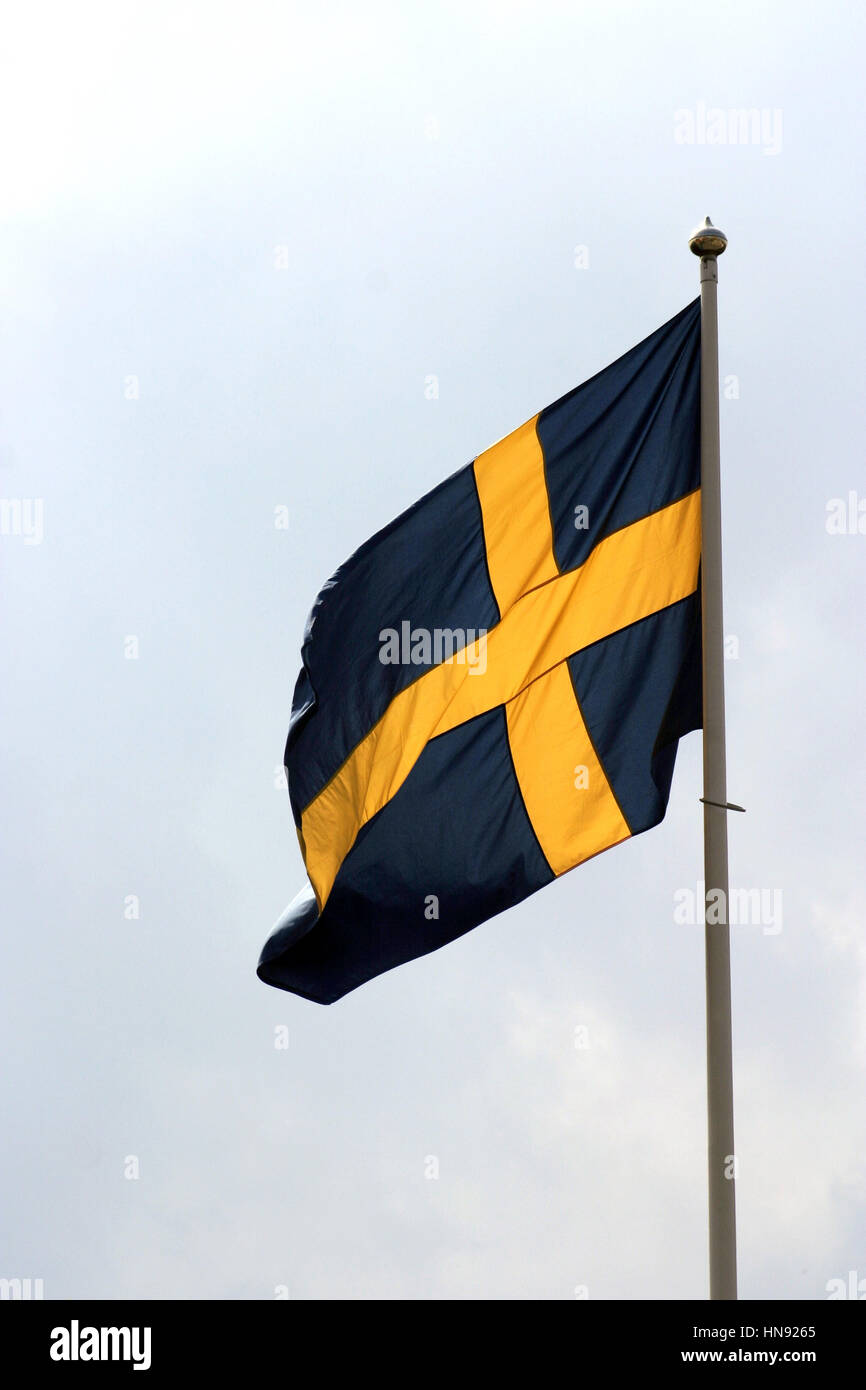 Flag at full mast hi-res stock photography and images - Alamy