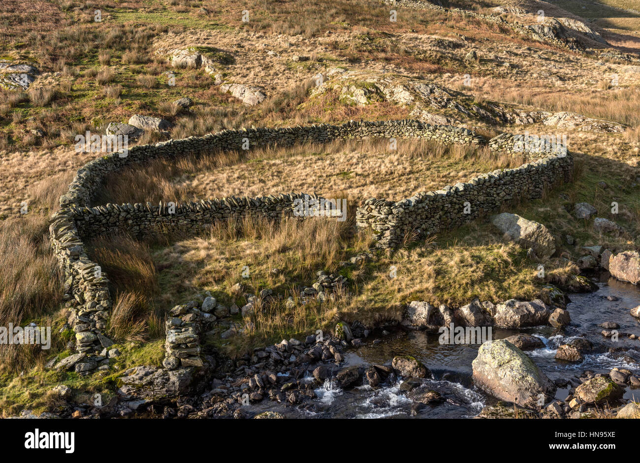 Drystone sheepfold hi-res stock photography and images - Alamy