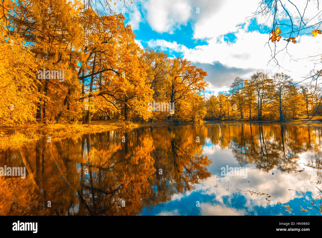 Autunm landscape hi-res stock photography and images - Alamy