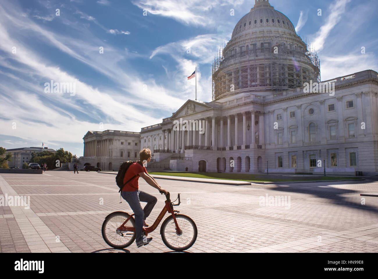 Washington DC, USA - September 27, 2014: Tourist on a bike pause to ...