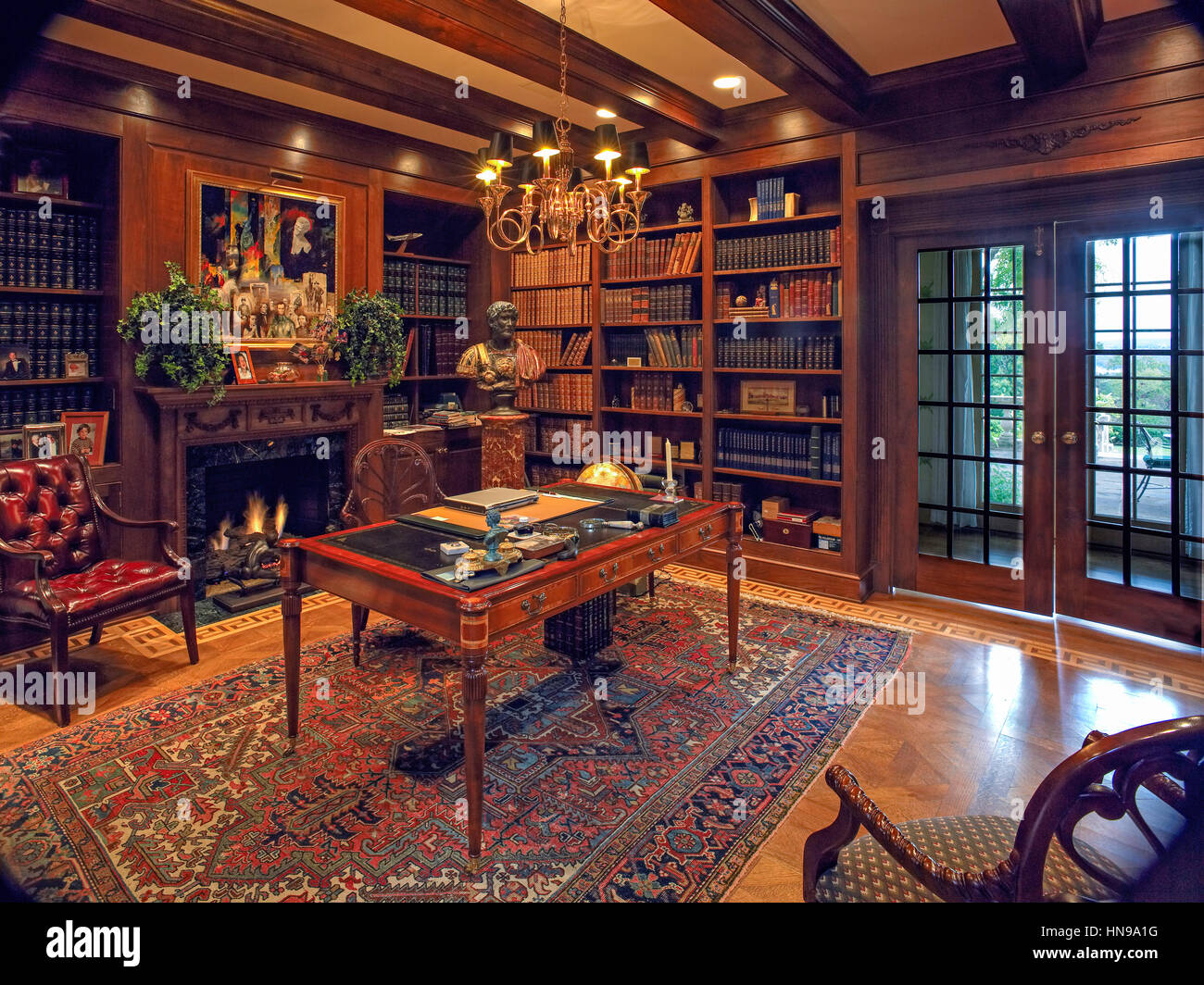 Executive home library Stock Photo - Alamy