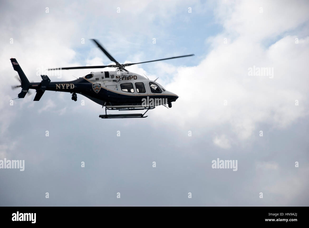 NYPD Aviation Division Bell Helicopter Stock Photo - Alamy