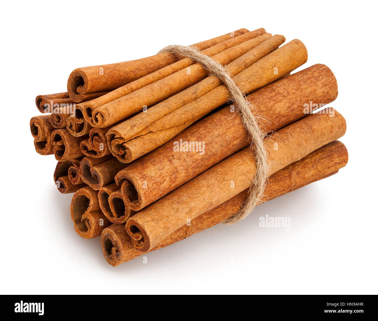 cinnamon sticks isolated Stock Photo - Alamy