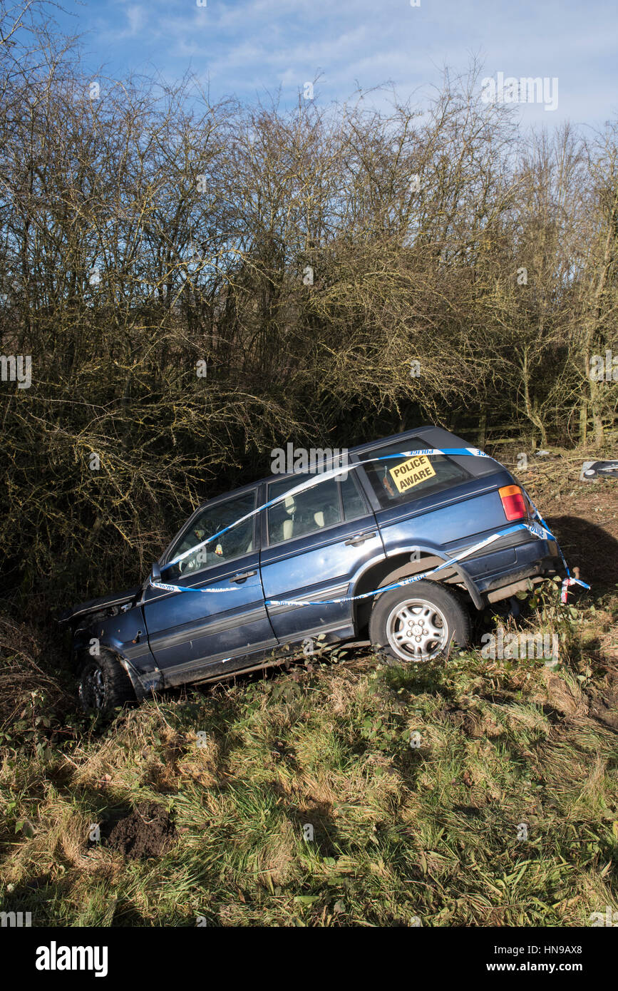 Range Rover crashed into a ditch. Northamptonshire, England Stock Photo ...