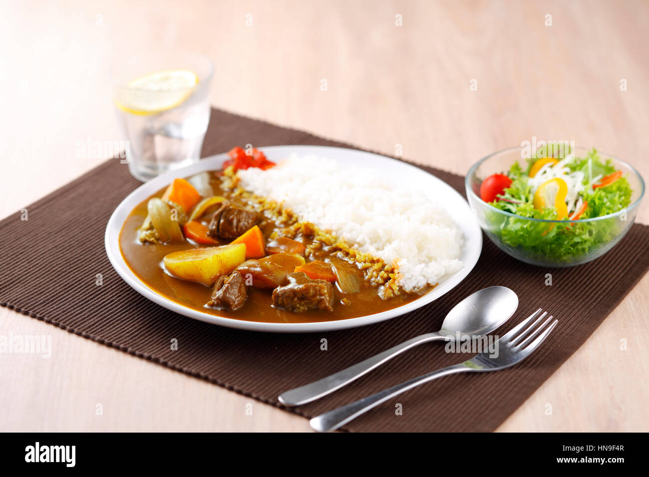 Japanese style curry and rice Stock Photo - Alamy