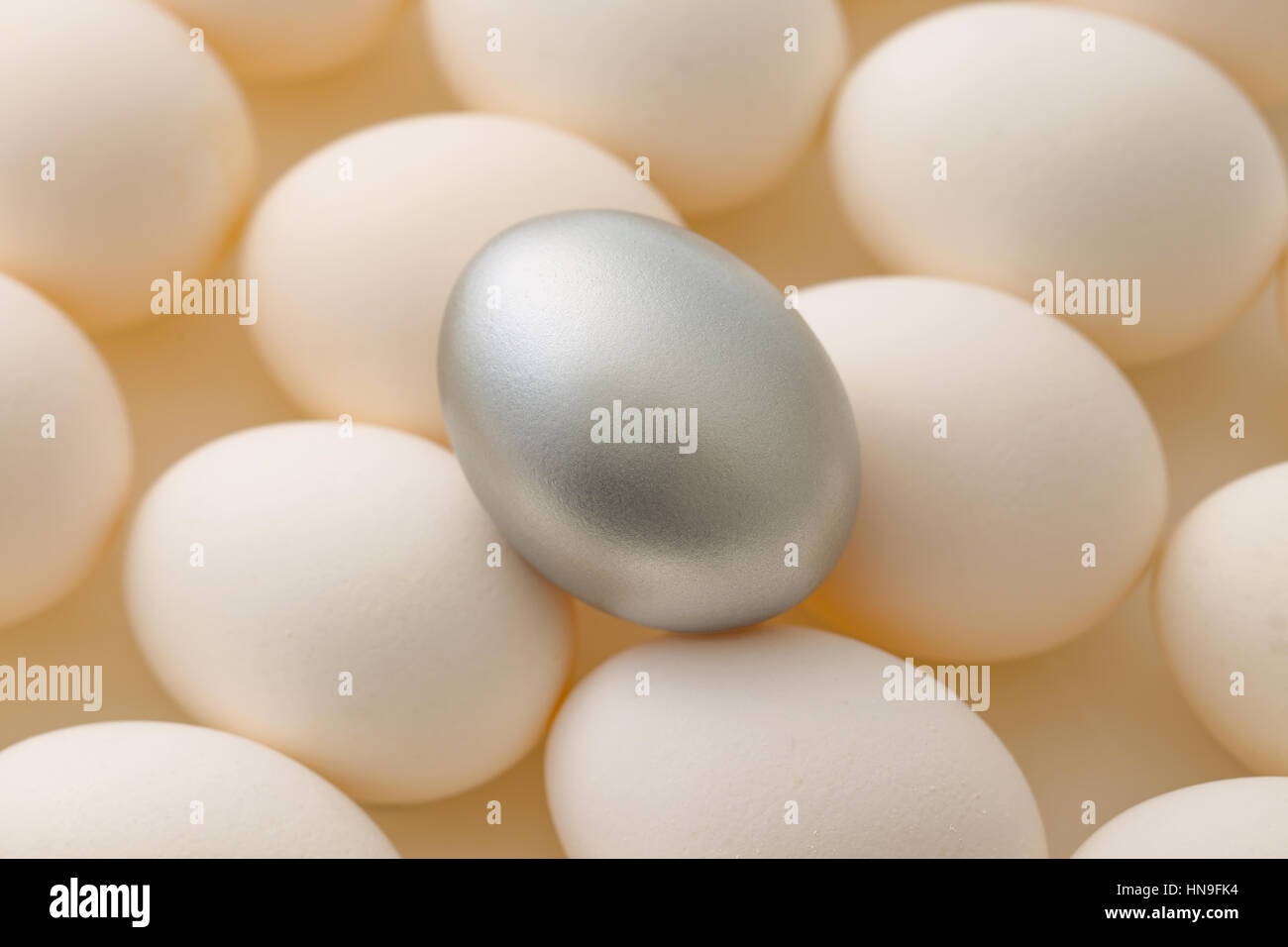 Silver egg hi-res stock photography and images - Alamy