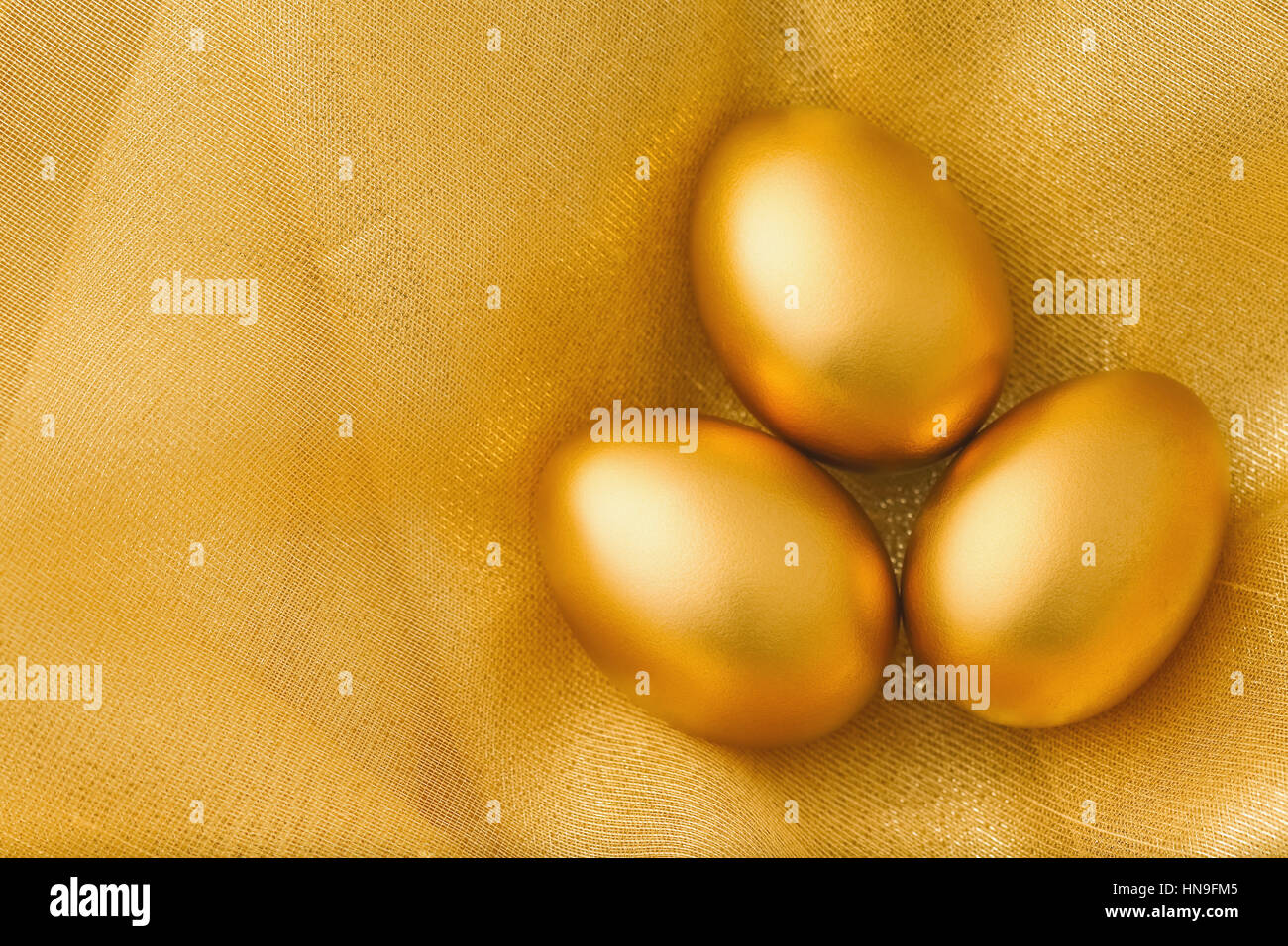 Golden eggs hi-res stock photography and images - Alamy