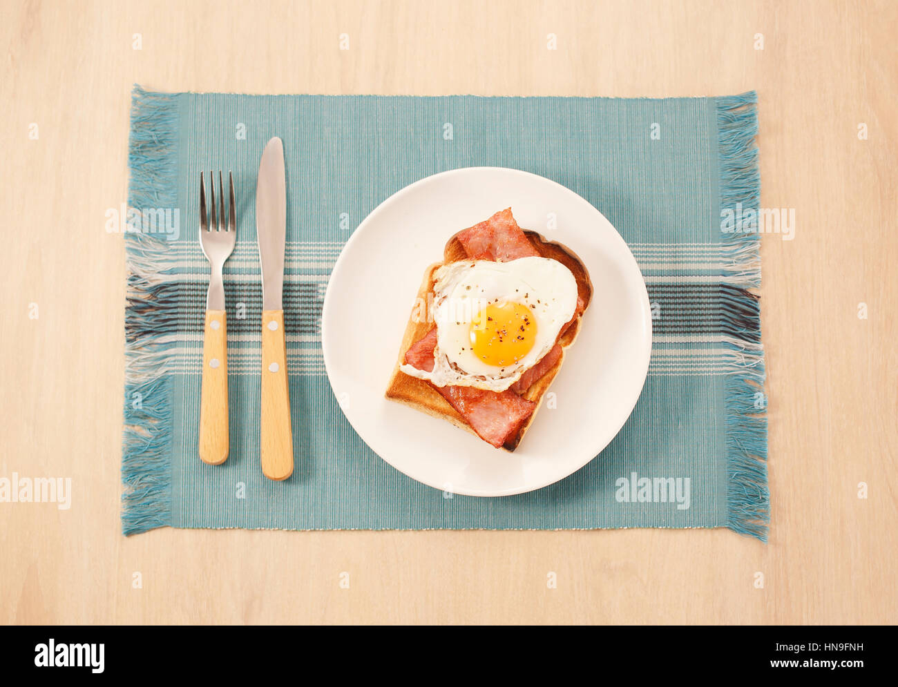 Plain toast knife hi-res stock photography and images - Alamy