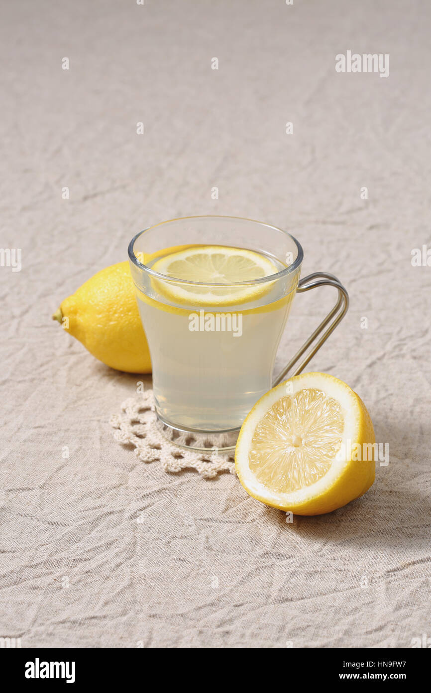 Lemon water hi-res stock photography and images - Alamy