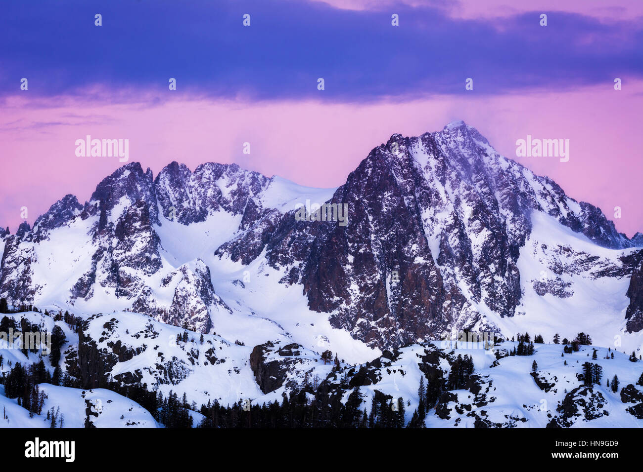 Dawn light on Mount Ritter, Ansel Adams Wilderness, Sierra Nevada ...
