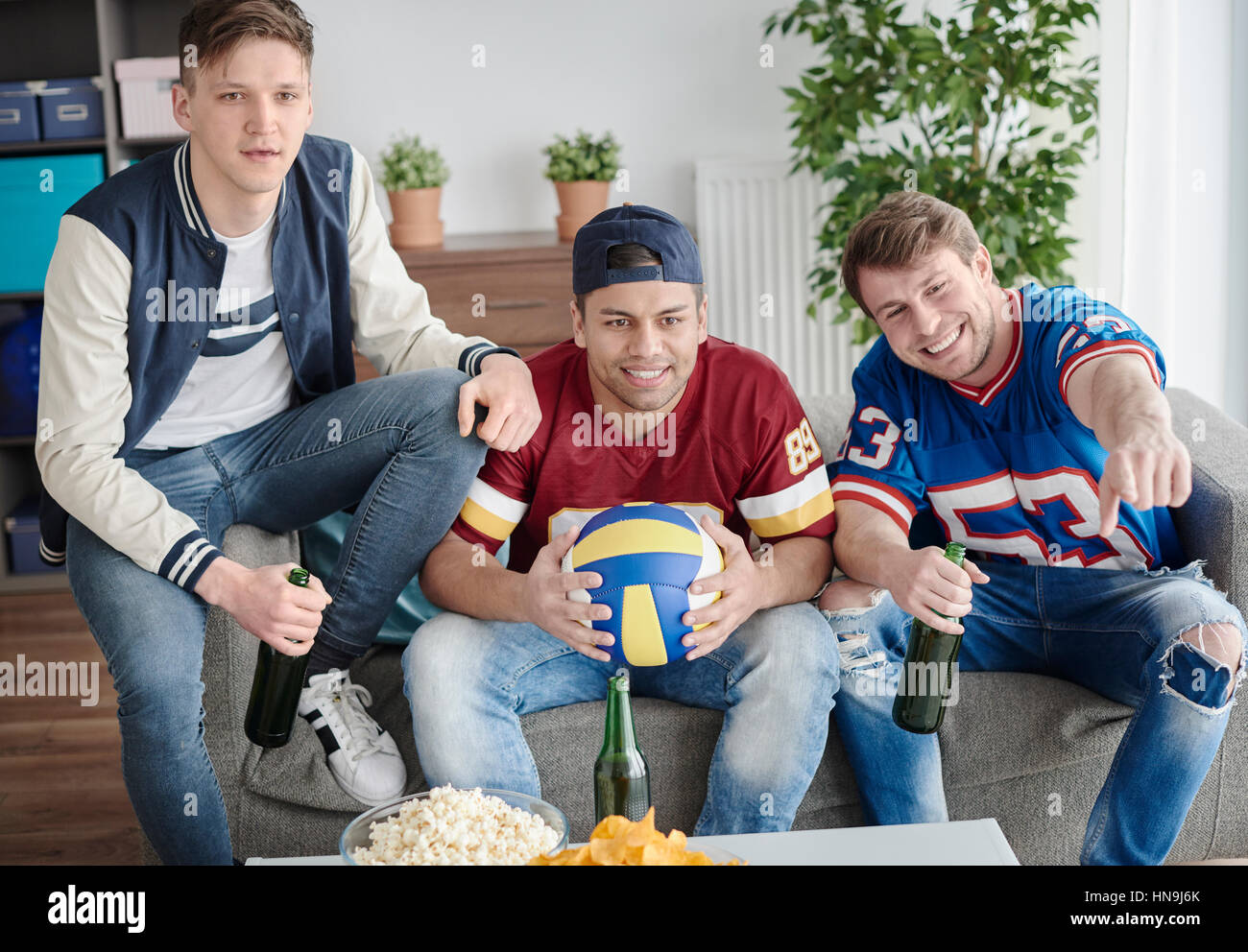 Three mates hi-res stock photography and images - Alamy