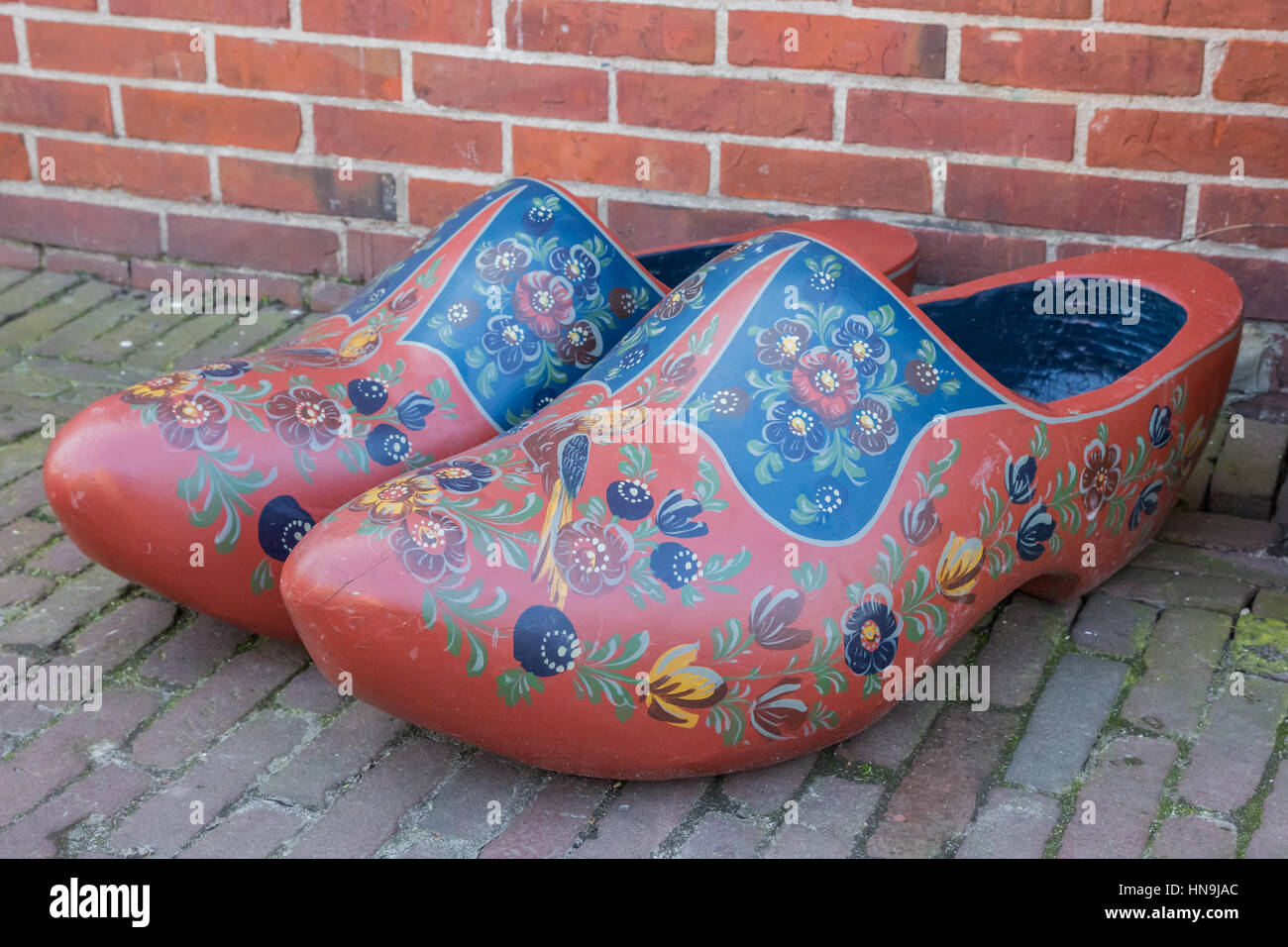 Pair of traditional dutch wooden shoes in Hindeloopen Stock Photo - Alamy