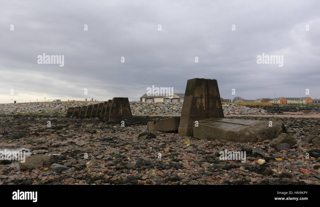 Storm defences hi-res stock photography and images - Alamy