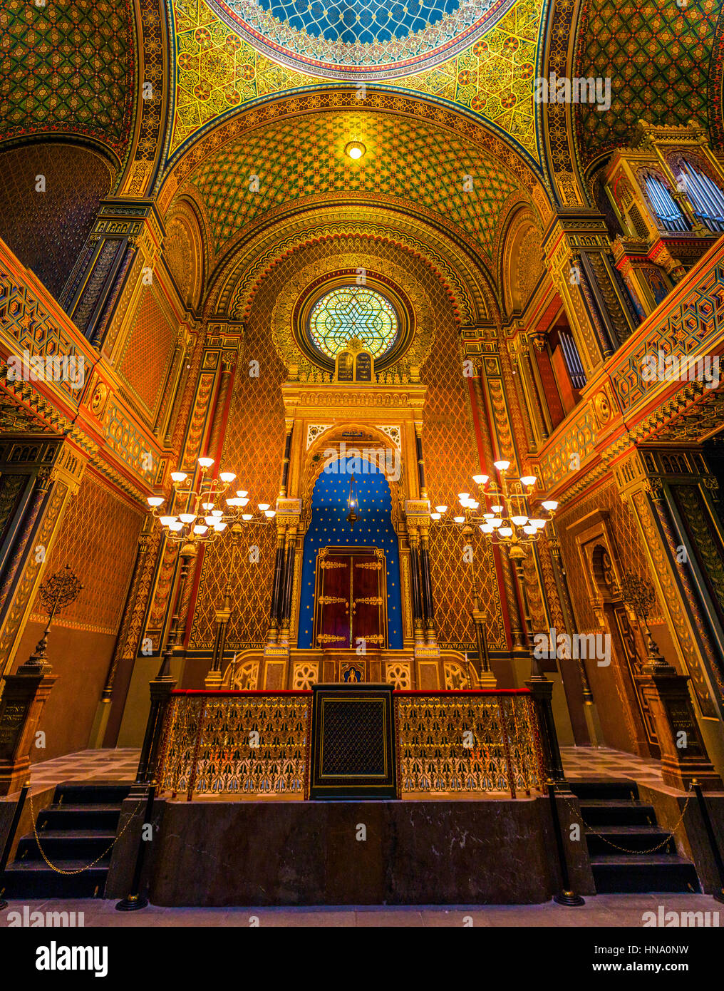 Bima, altar, Spanish Synagogue, interior shot, Josefov, Jewish Quarter ...