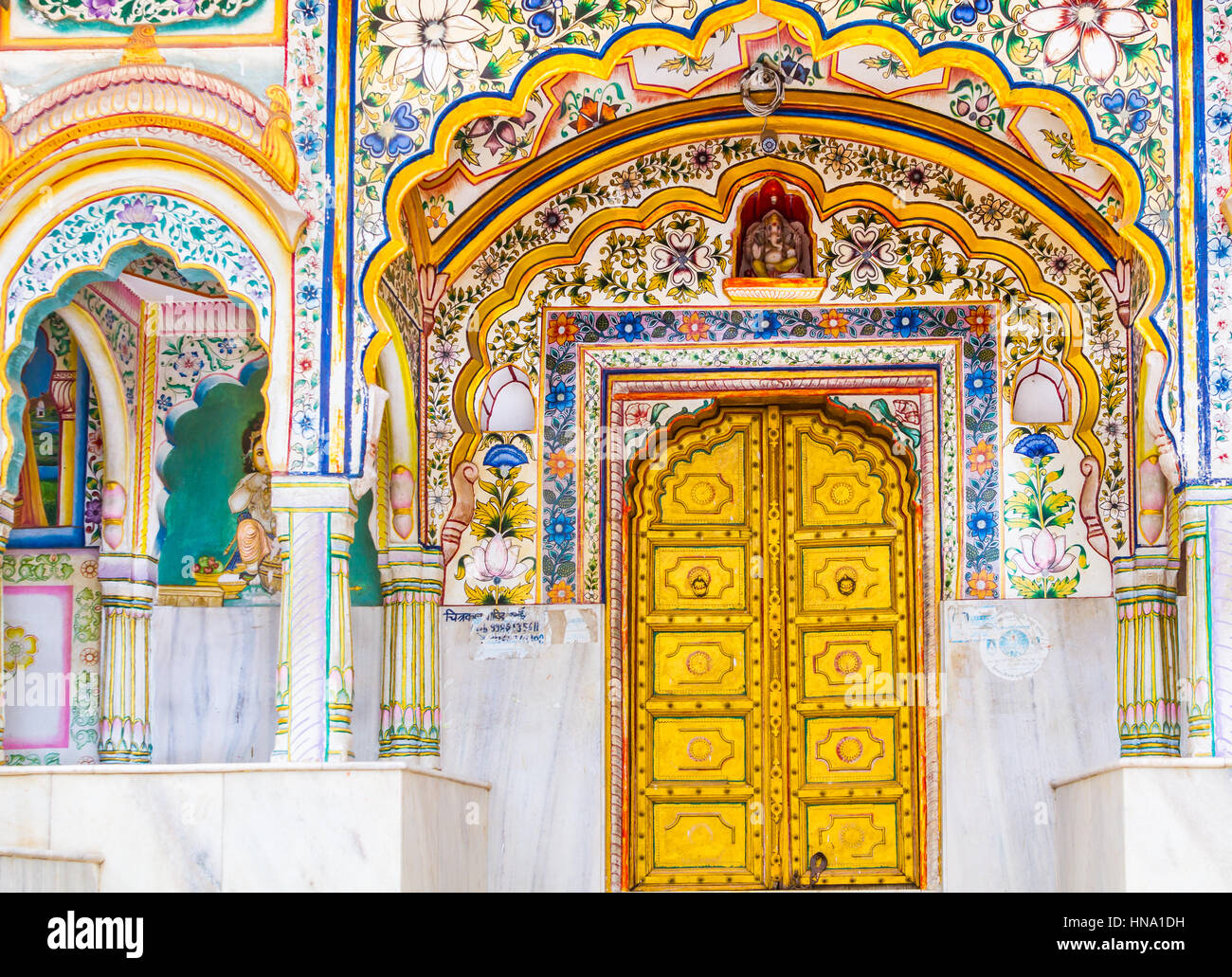 Traditional rajasthani patterns hi-res stock photography and images - Alamy