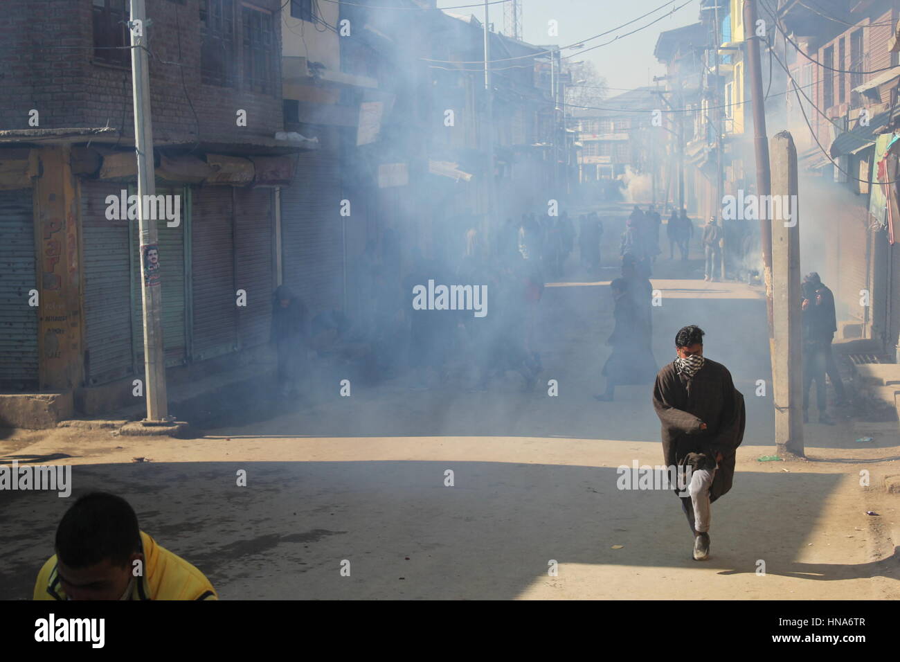 Sopore, India. 10th Feb, 2017. Clashes erupted between forces and youth ...
