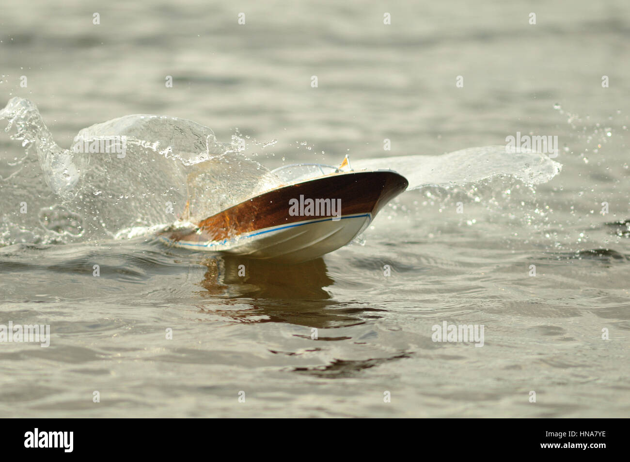 Rooster tail of water hi-res stock photography and images - Alamy