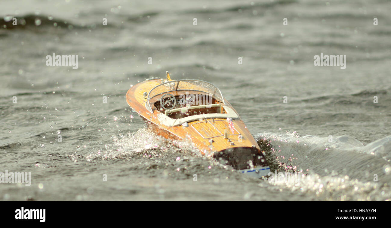 Bowrider boat hi-res stock photography and images - Alamy