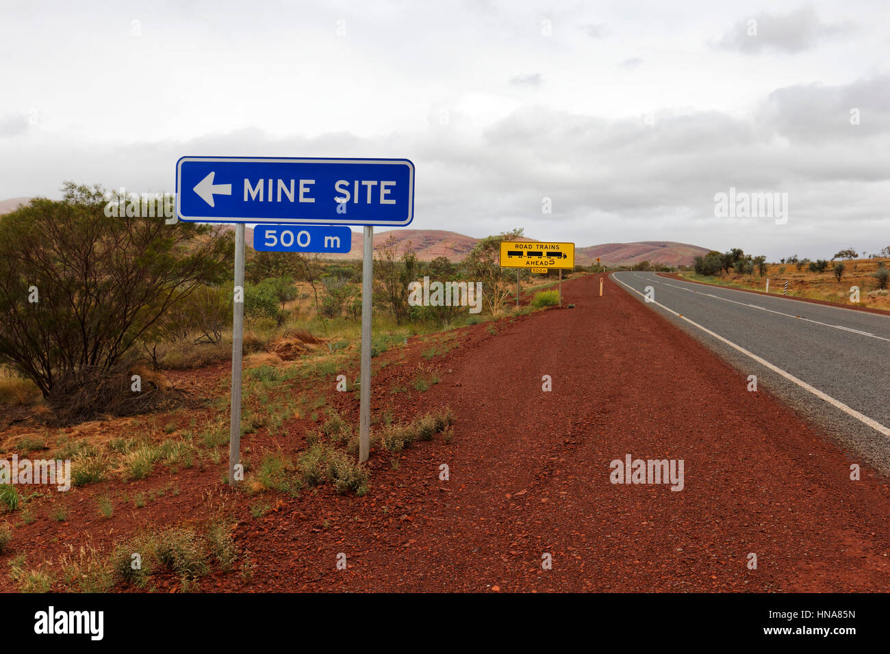 Sign roadside road signs hi-res stock photography and images - Alamy