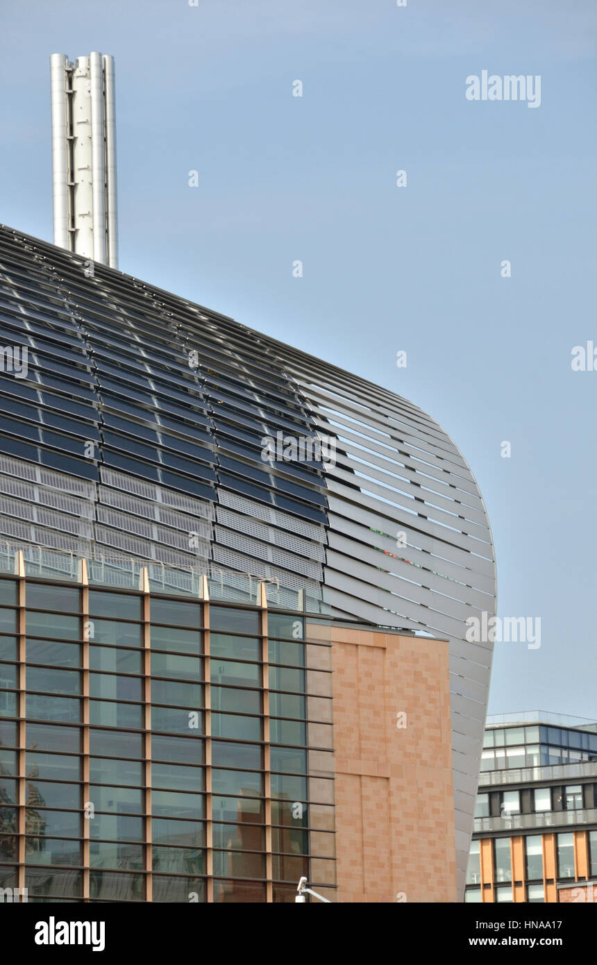 Francis crick building hi-res stock photography and images - Alamy