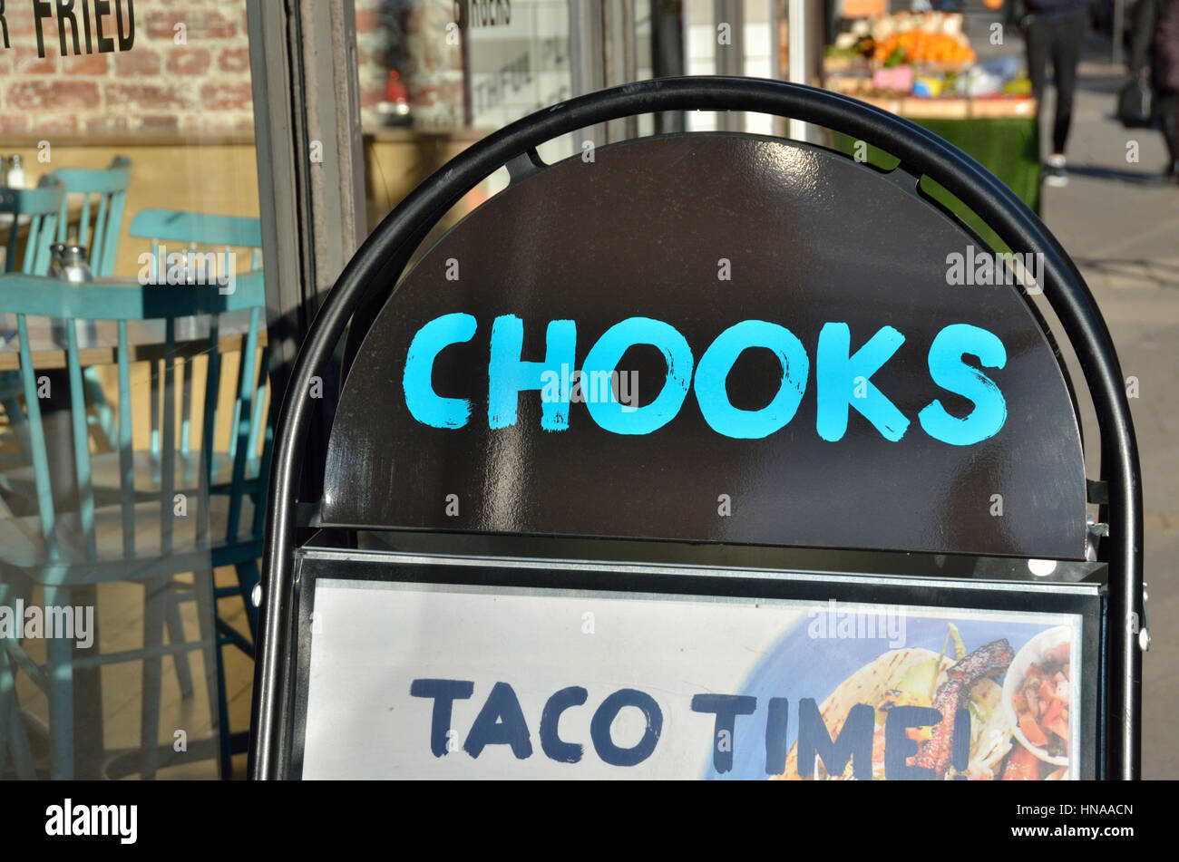 Chooks hi-res stock photography and images - Alamy