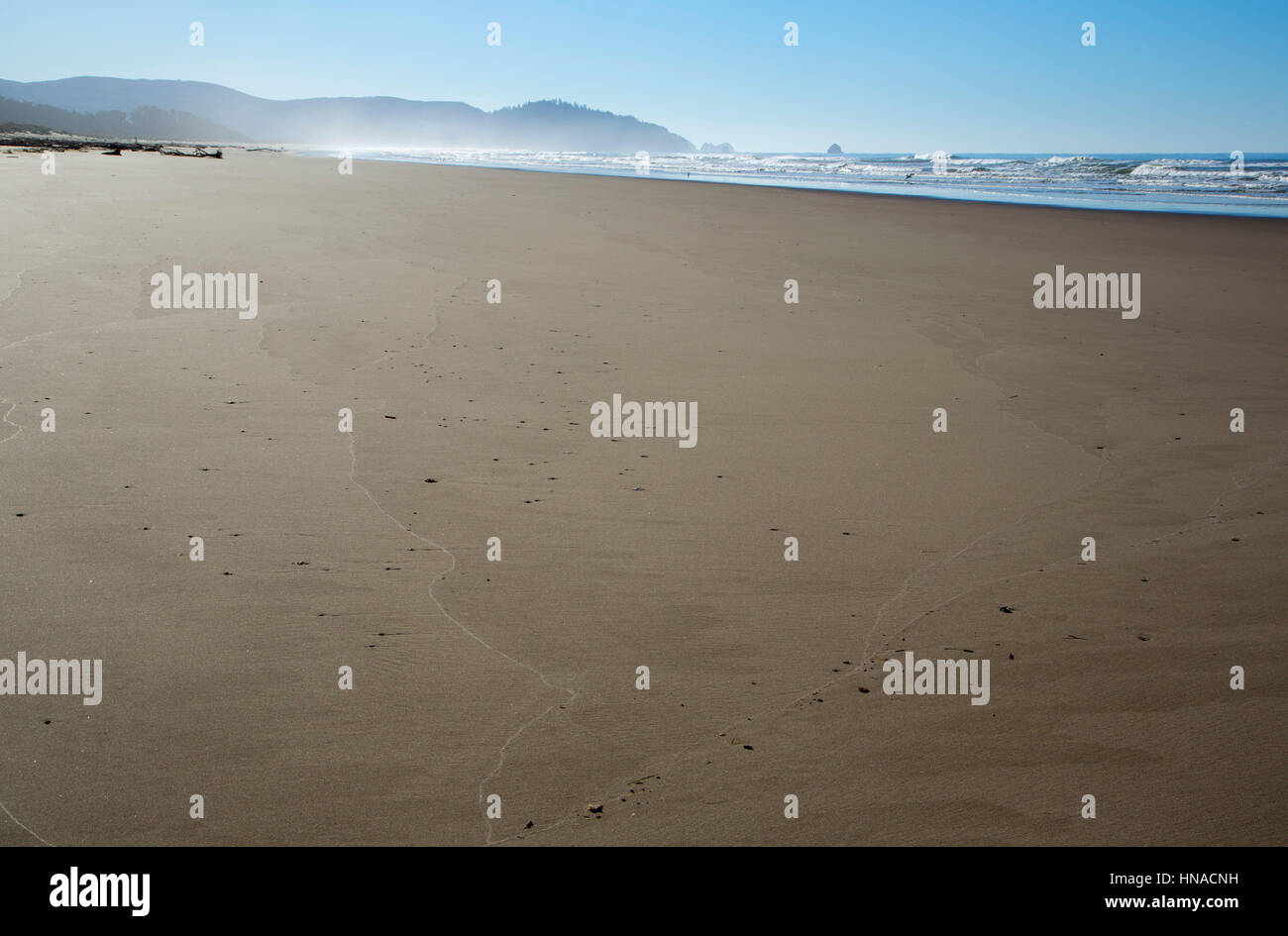 Cape meares beach hi-res stock photography and images - Alamy