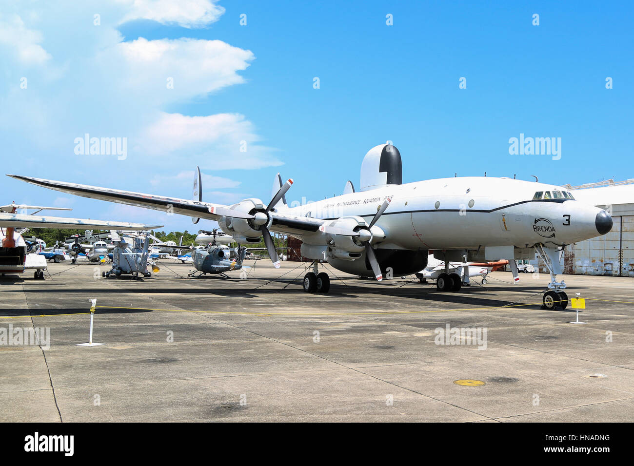 Old navy airplanes hi-res stock photography and images - Alamy