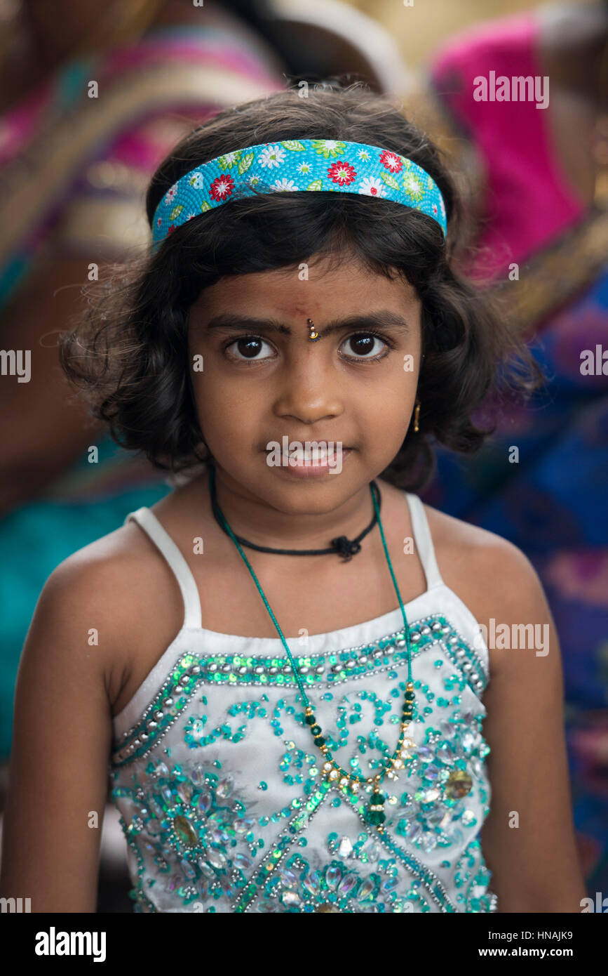 Sri lankan girl hi-res stock photography and images - Alamy