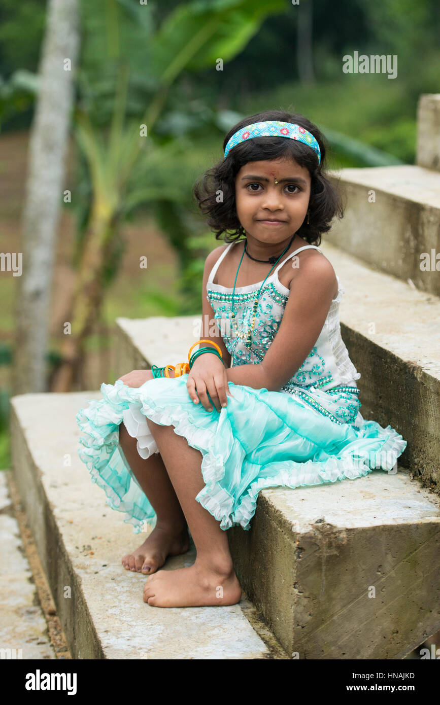 Sri lankan girl hi-res stock photography and images - Alamy