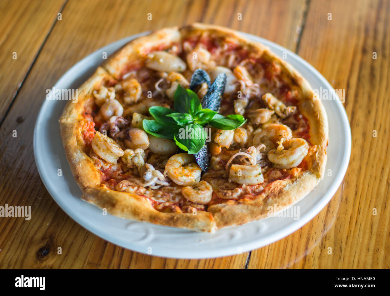 Seafood Pizza High Resolution Stock Photography and Images - Alamy