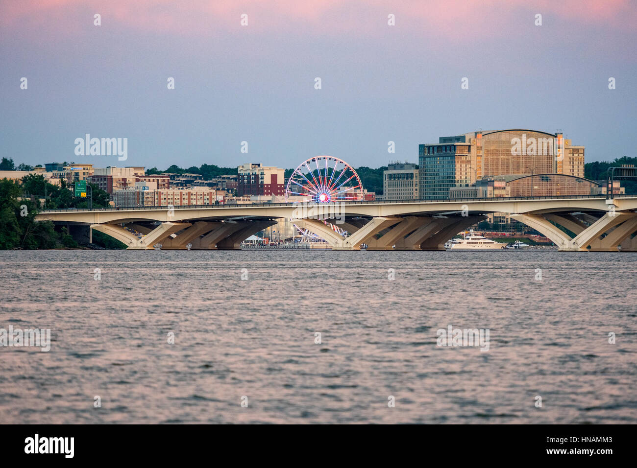 Woodrow Wilson bridge over the Potomac and National Harbor Stock Photo ...