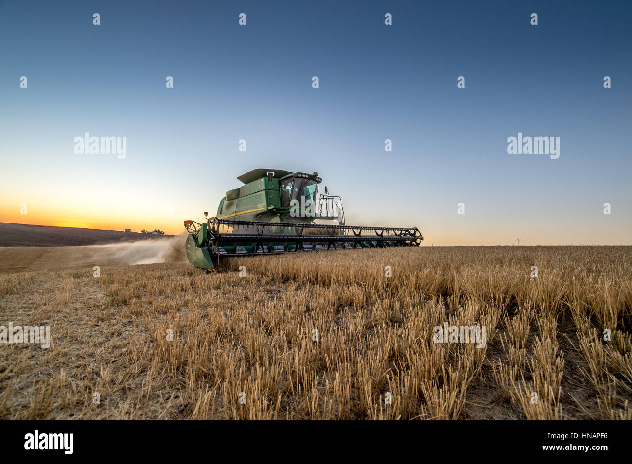 Barley harvester hi-res stock photography and images - Alamy