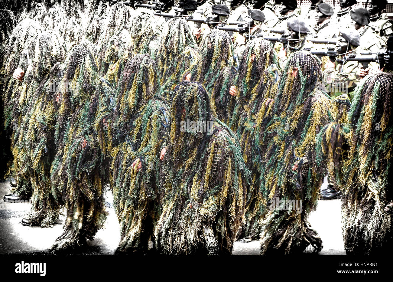 Military uniforms peruvian military hi-res stock photography and images ...