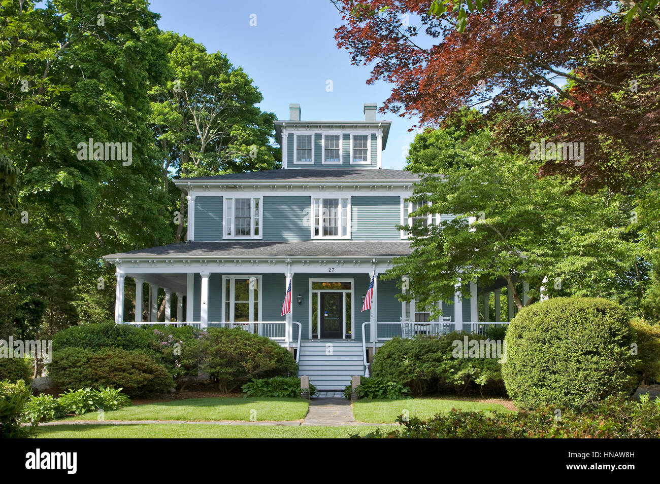 Daytime exterior of Cape Cod Inn, Captains Manor Inn, Falmouth, MA ...