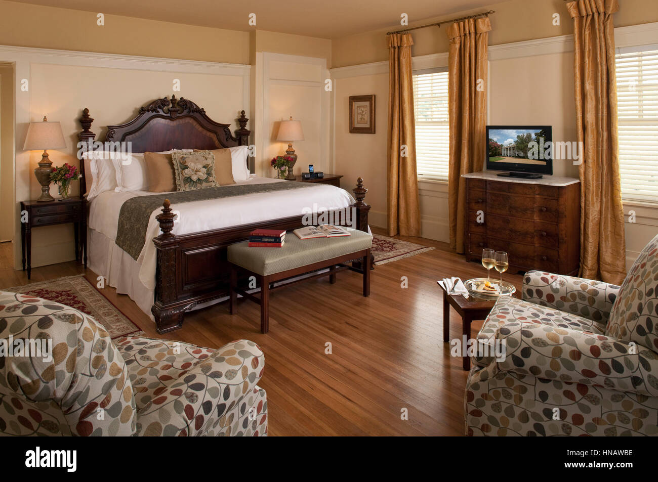 Jackson mississippi fairview inn hi-res stock photography and images ...