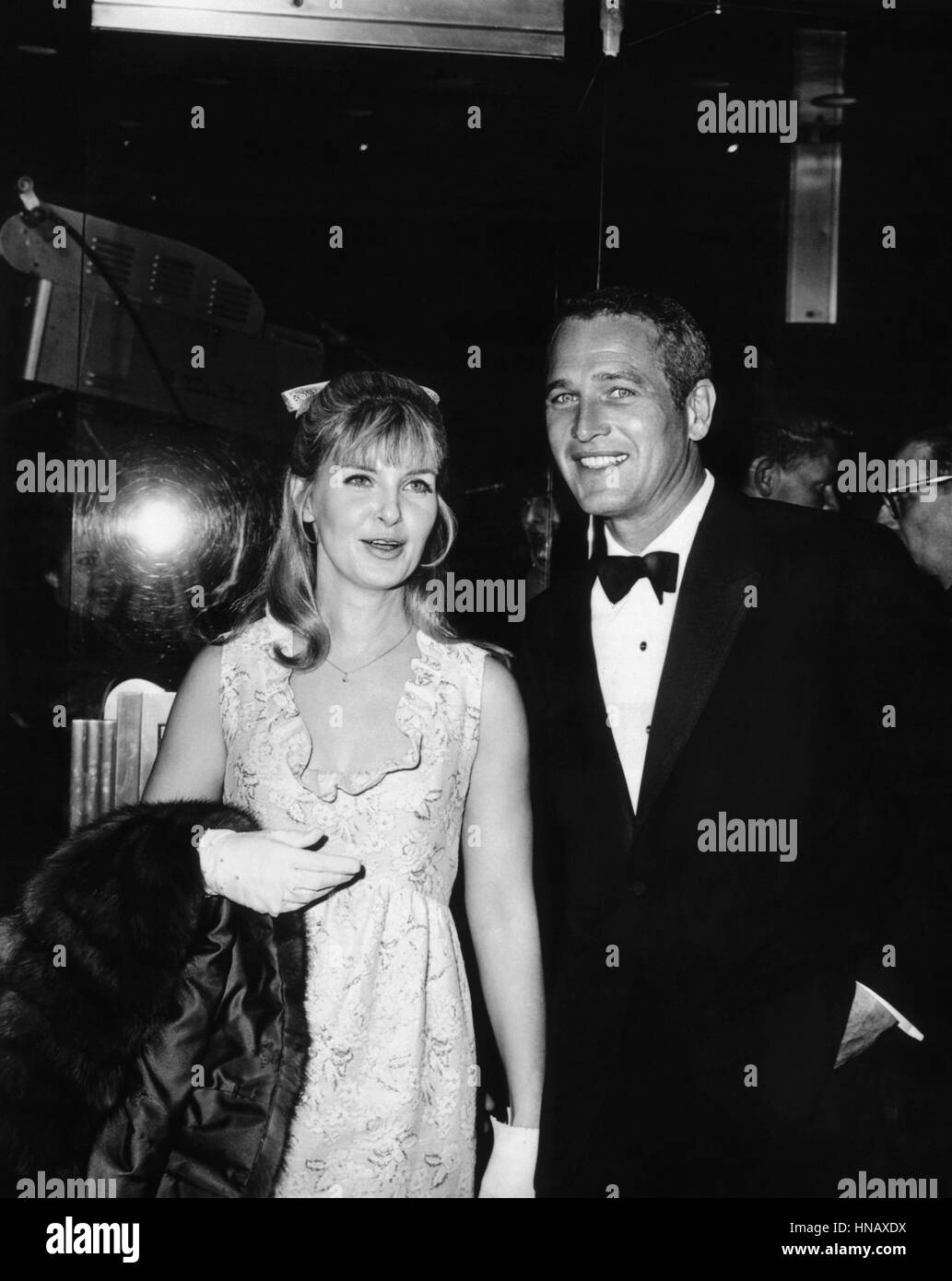 JOANNE WOODWARD & PAUL NEWMAN ACTRESS & ACTOR (1969 Stock Photo - Alamy