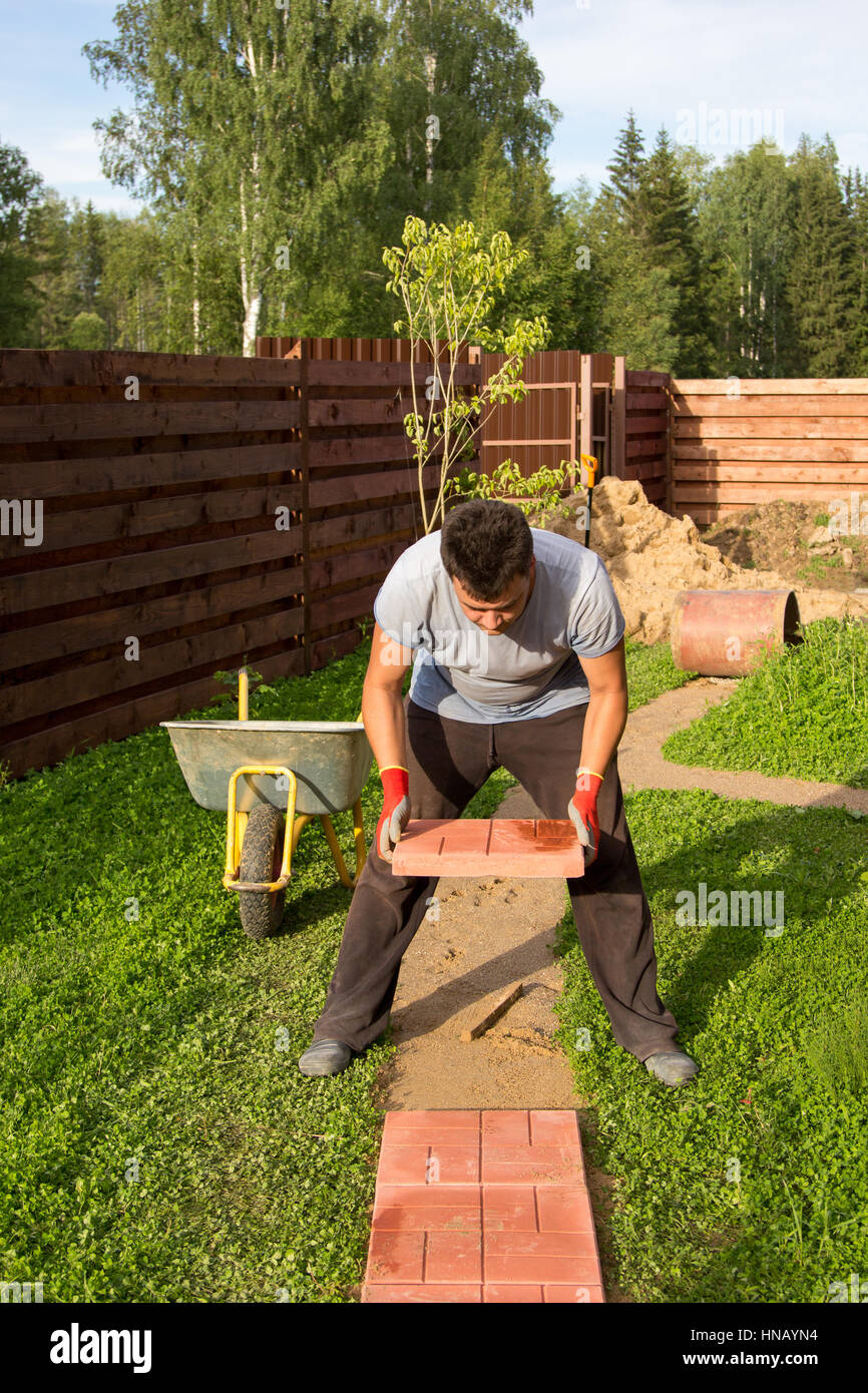 Installing pavers hi-res stock photography and images - Alamy