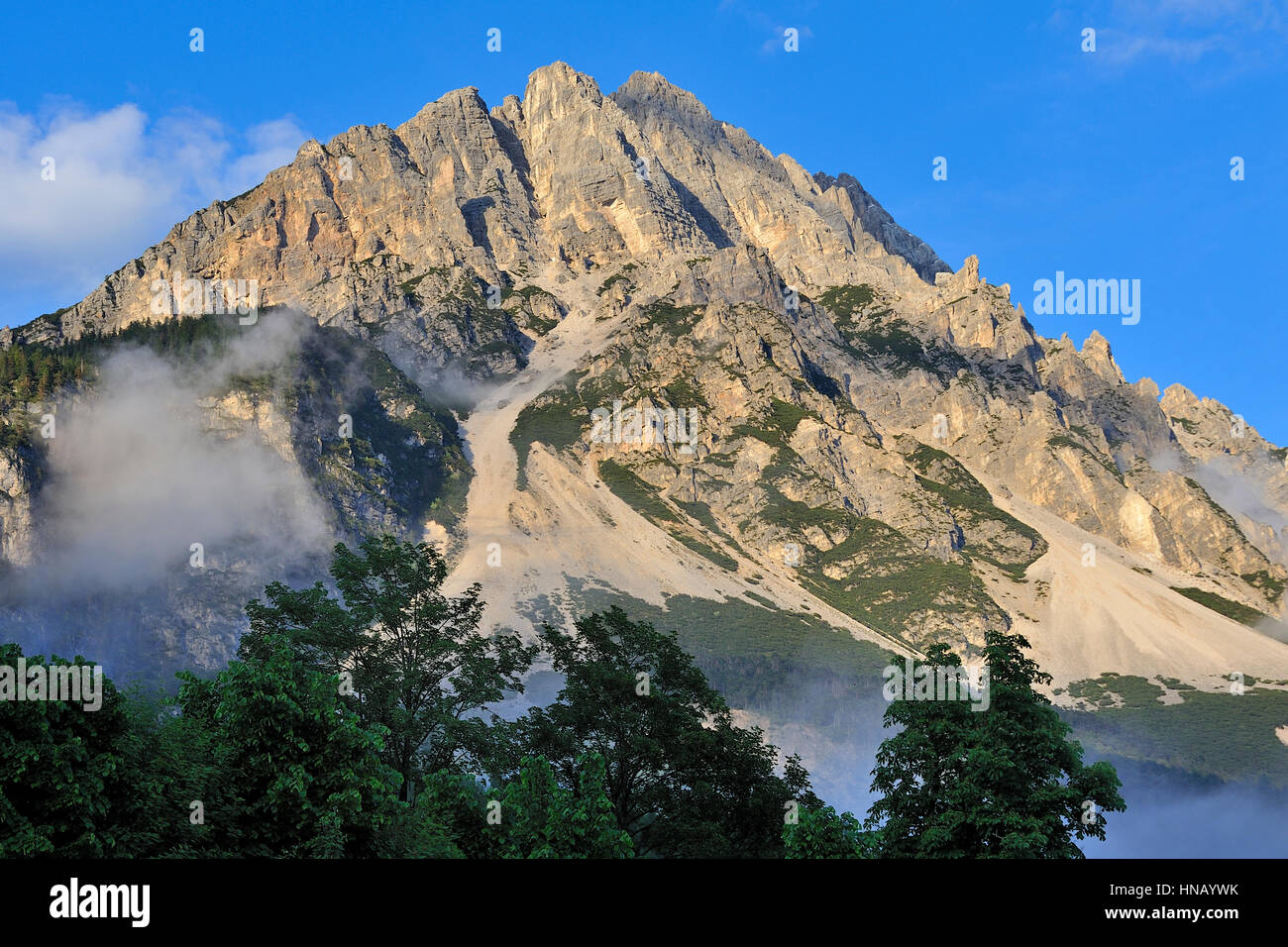 Mountains of Cortina d'Ampezzo, Dolomiti Alps, Italy Stock Photo - Alamy
