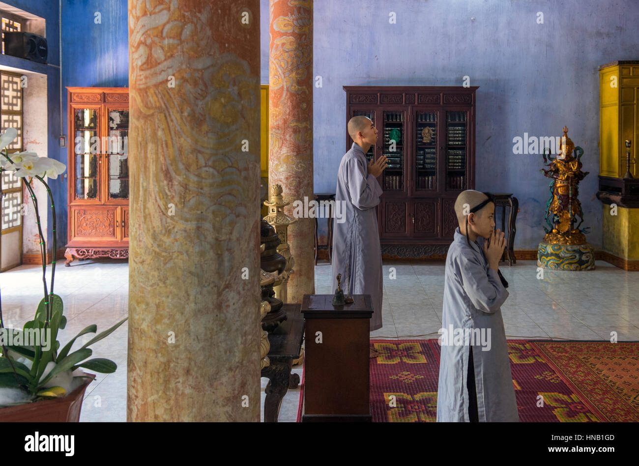 Prayer ceremony hi-res stock photography and images - Alamy