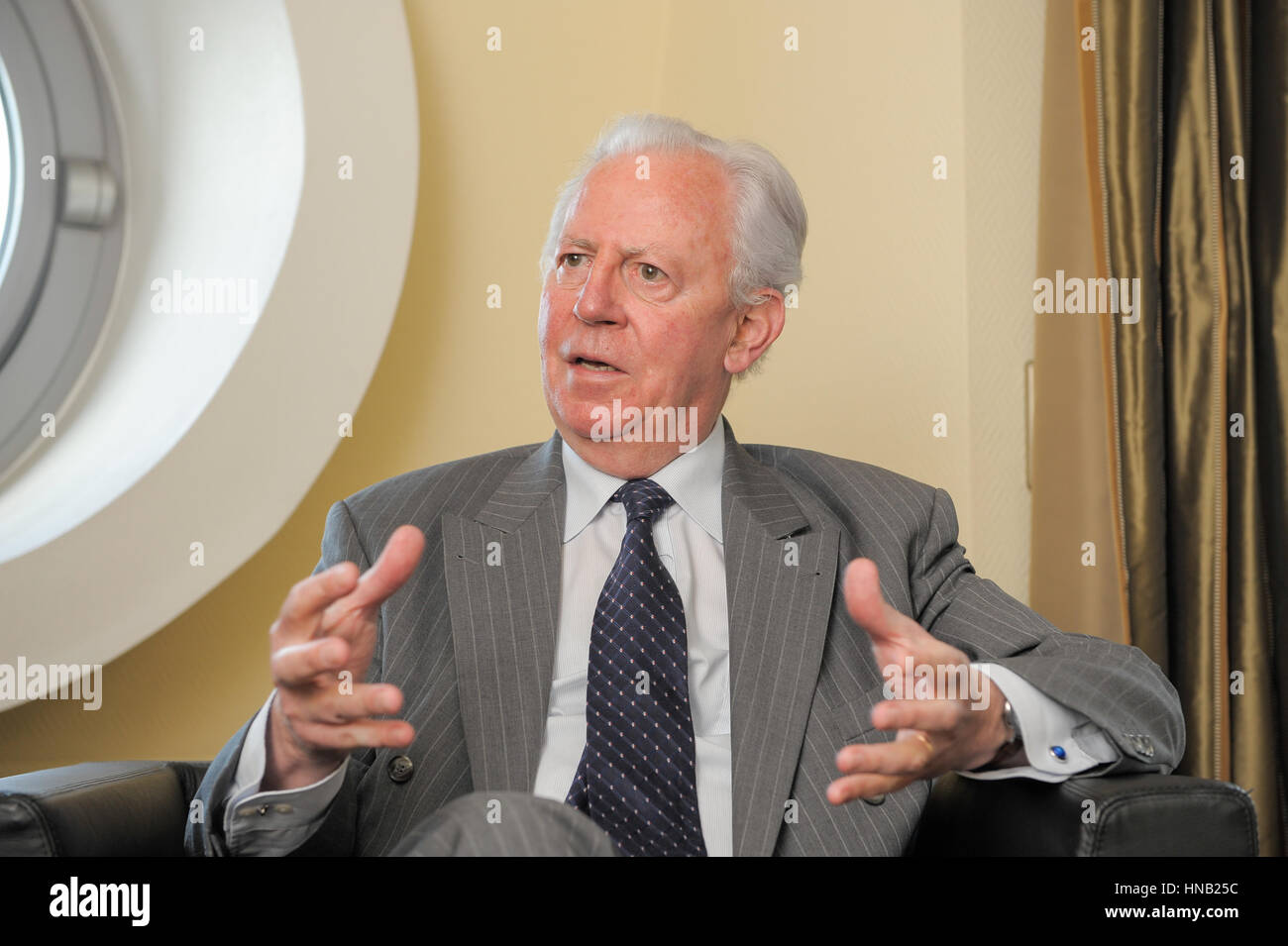 Luxembourg jacques poos hi-res stock photography and images - Alamy