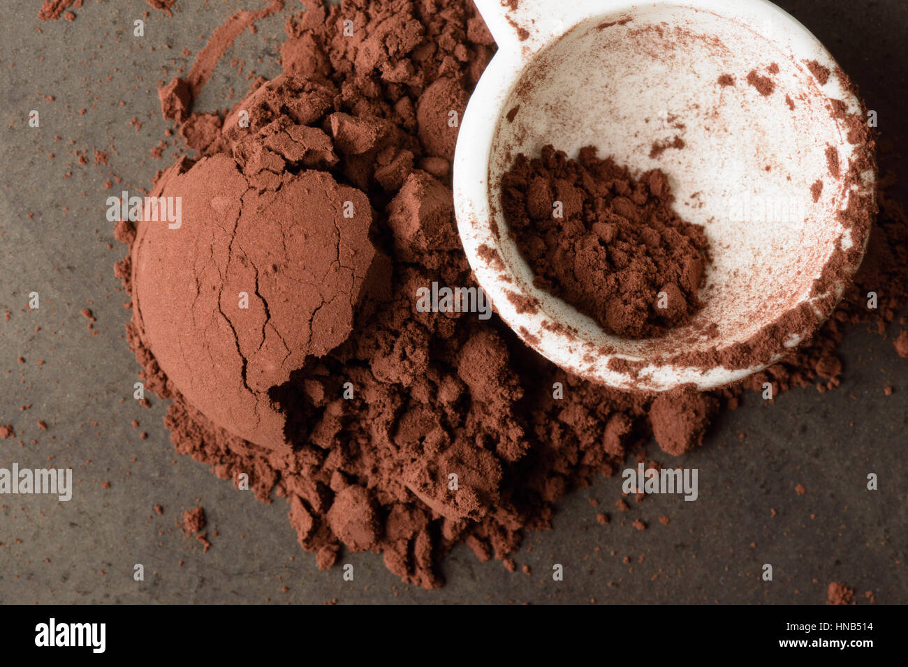 1 spoon of cocoa powder Stock Photo - Alamy