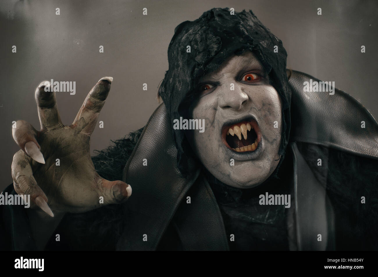 Ancient mutant vampire large scary hi-res stock photography and images ...