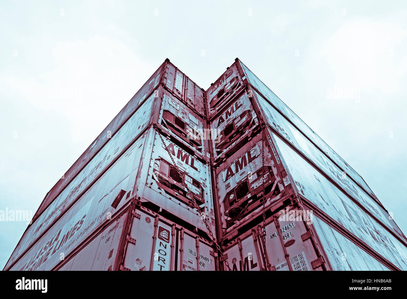 Barge shipping containers hi-res stock photography and images - Alamy