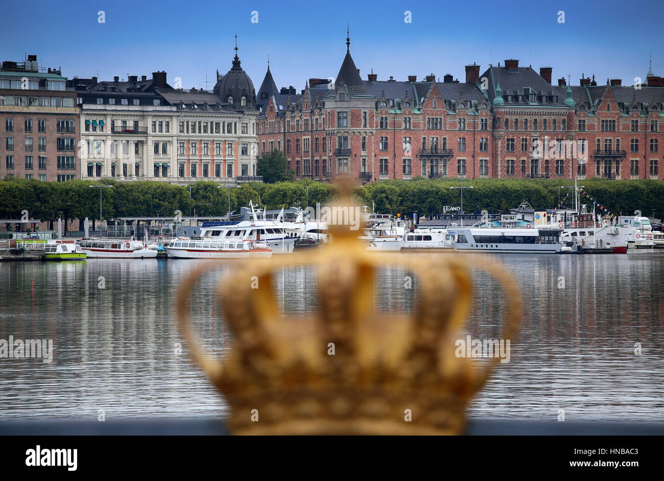 STOCKHOLM, SWEDEN - AUGUST 20, 2016: Skeppsholmsbron (Skeppsholm Bridge ...