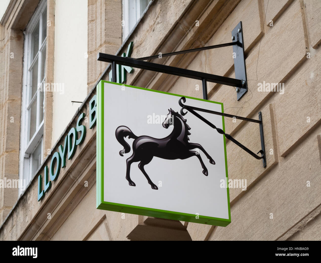 Lloyds local bank branch sign Stock Photo - Alamy
