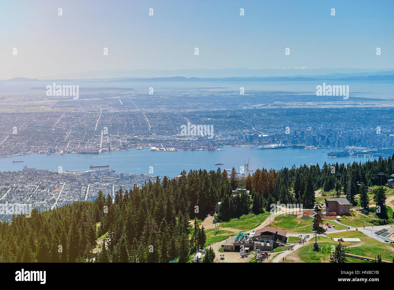 Aerial view downtown vancouver on hi-res stock photography and images ...