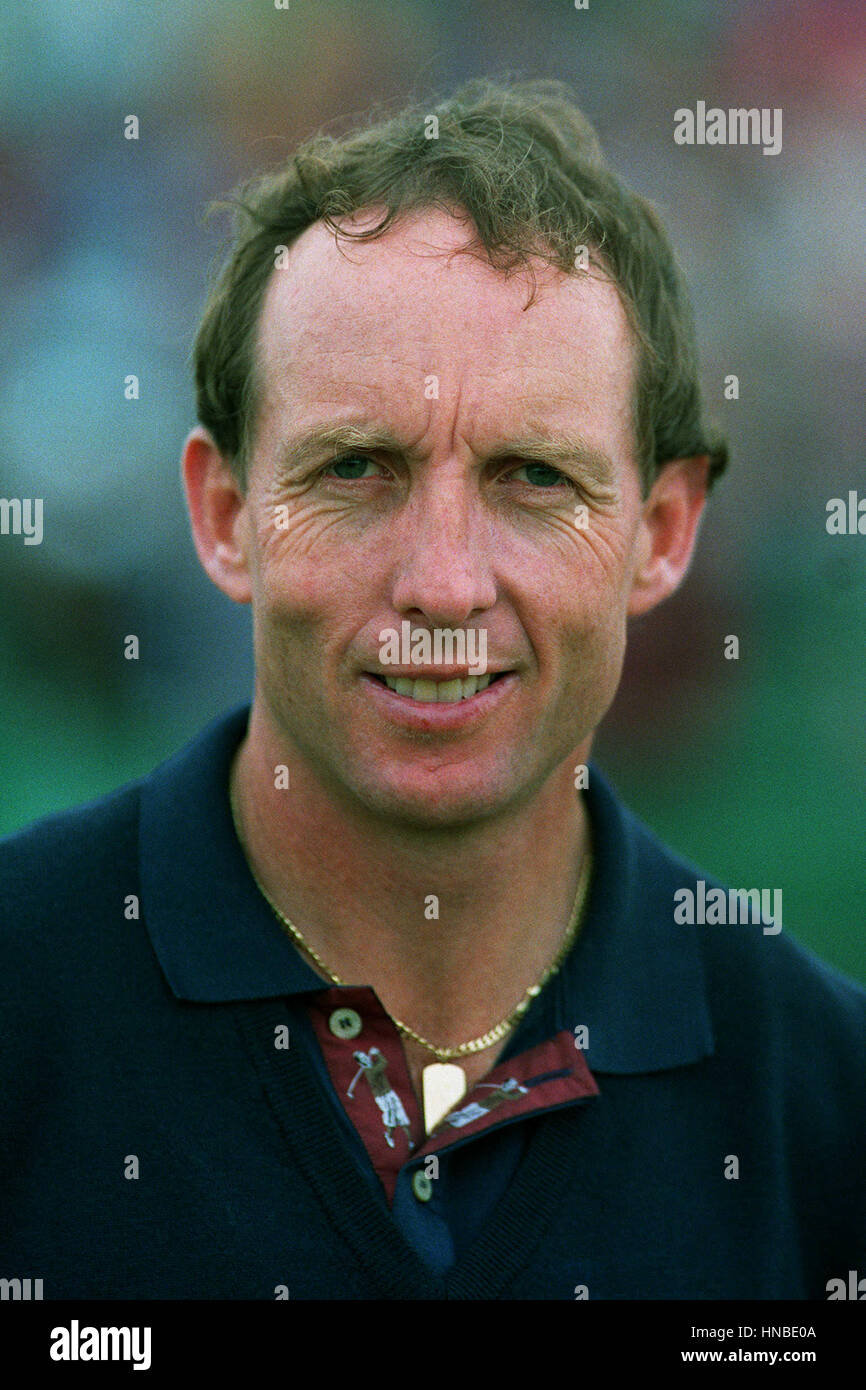 David leadbetter hi-res stock photography and images - Alamy