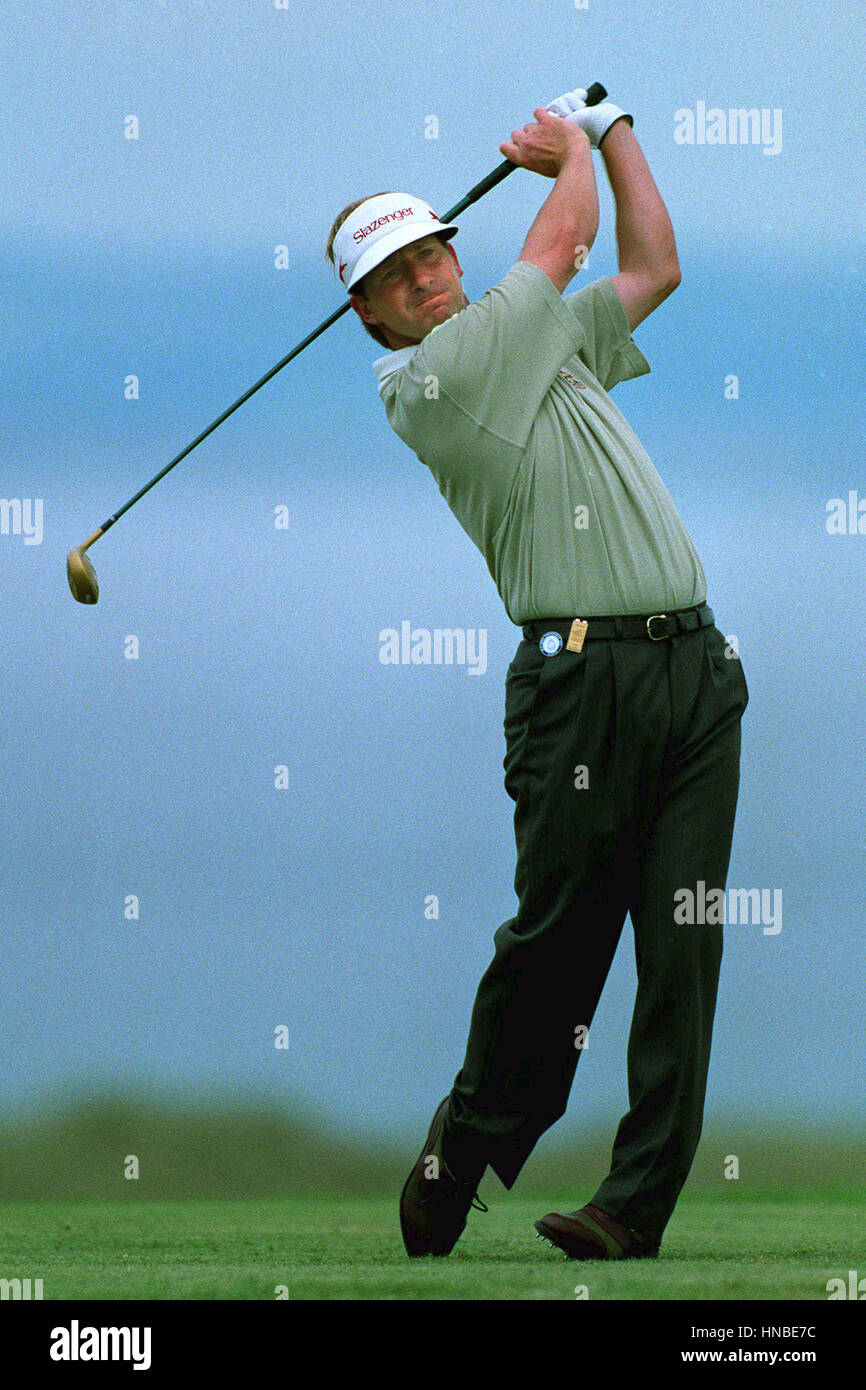 PETER MITCHELL ENGLAND 24 November 1992 Stock Photo - Alamy