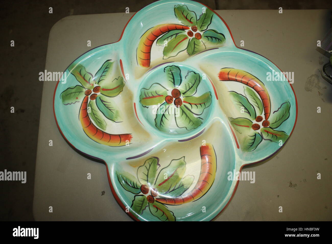 PALM TREE CHIP AND DIP Stock Photo - Alamy