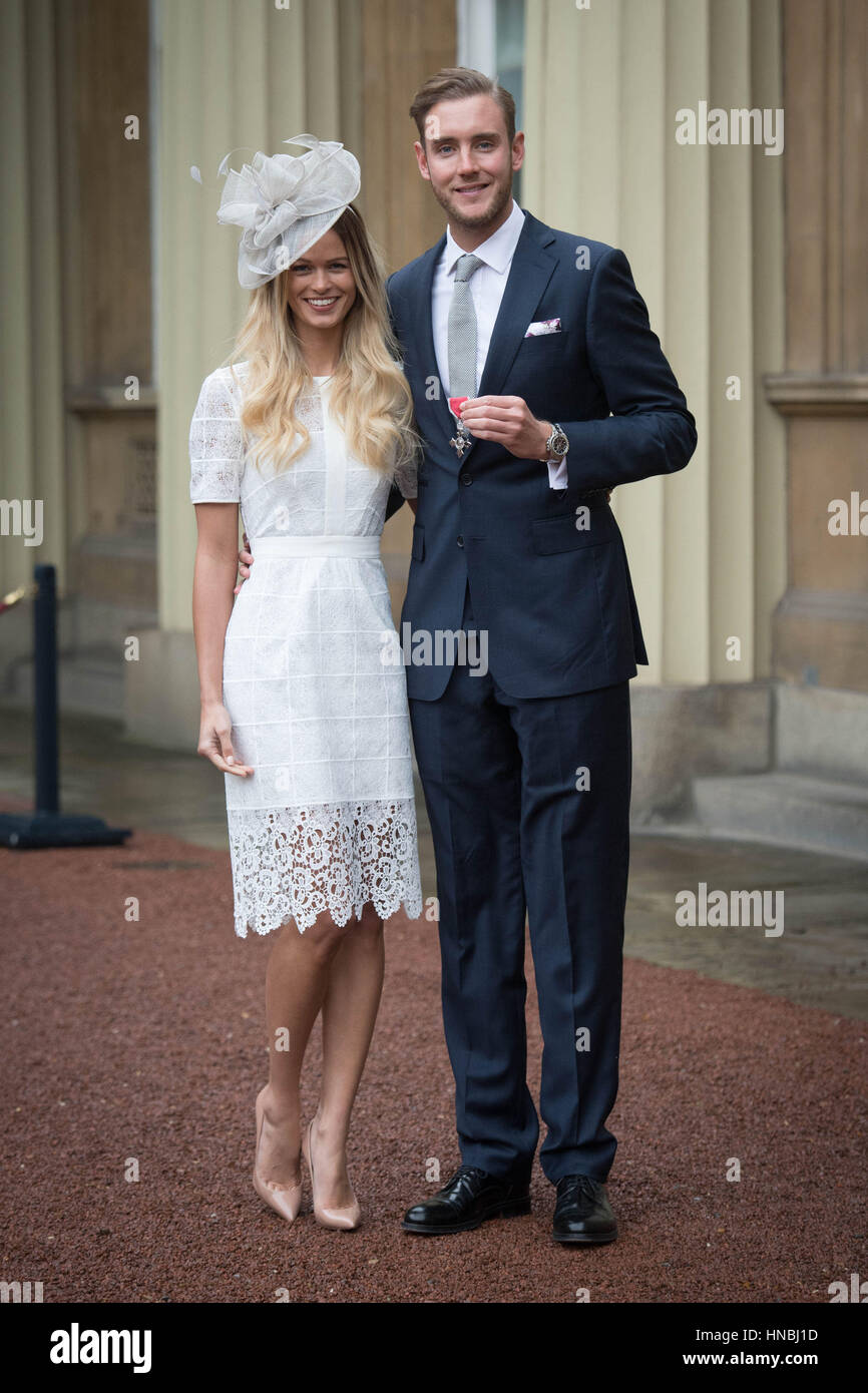 England cricketer Stuart Broad with his girlfriend Bealey Mitchell ...